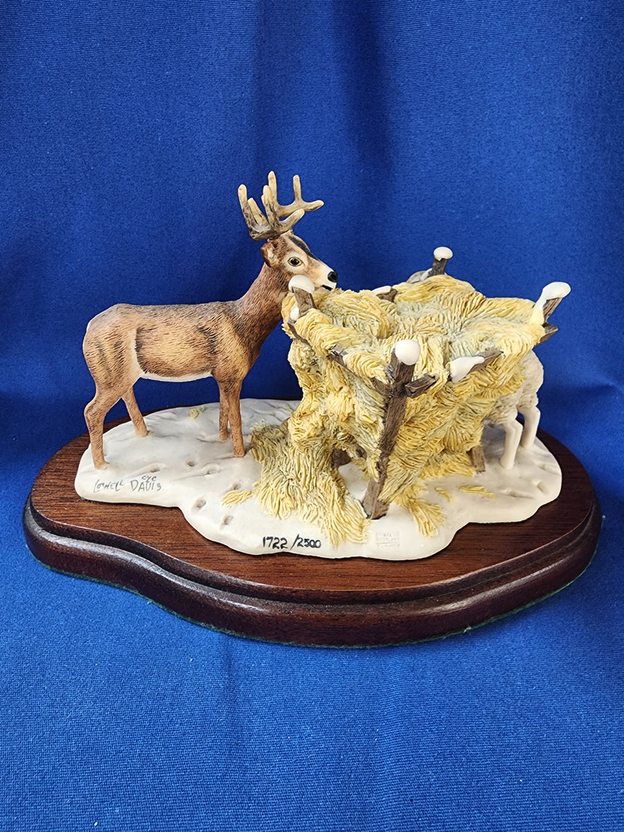 Lowell Davis "Wintering Deer" – RC Gifts