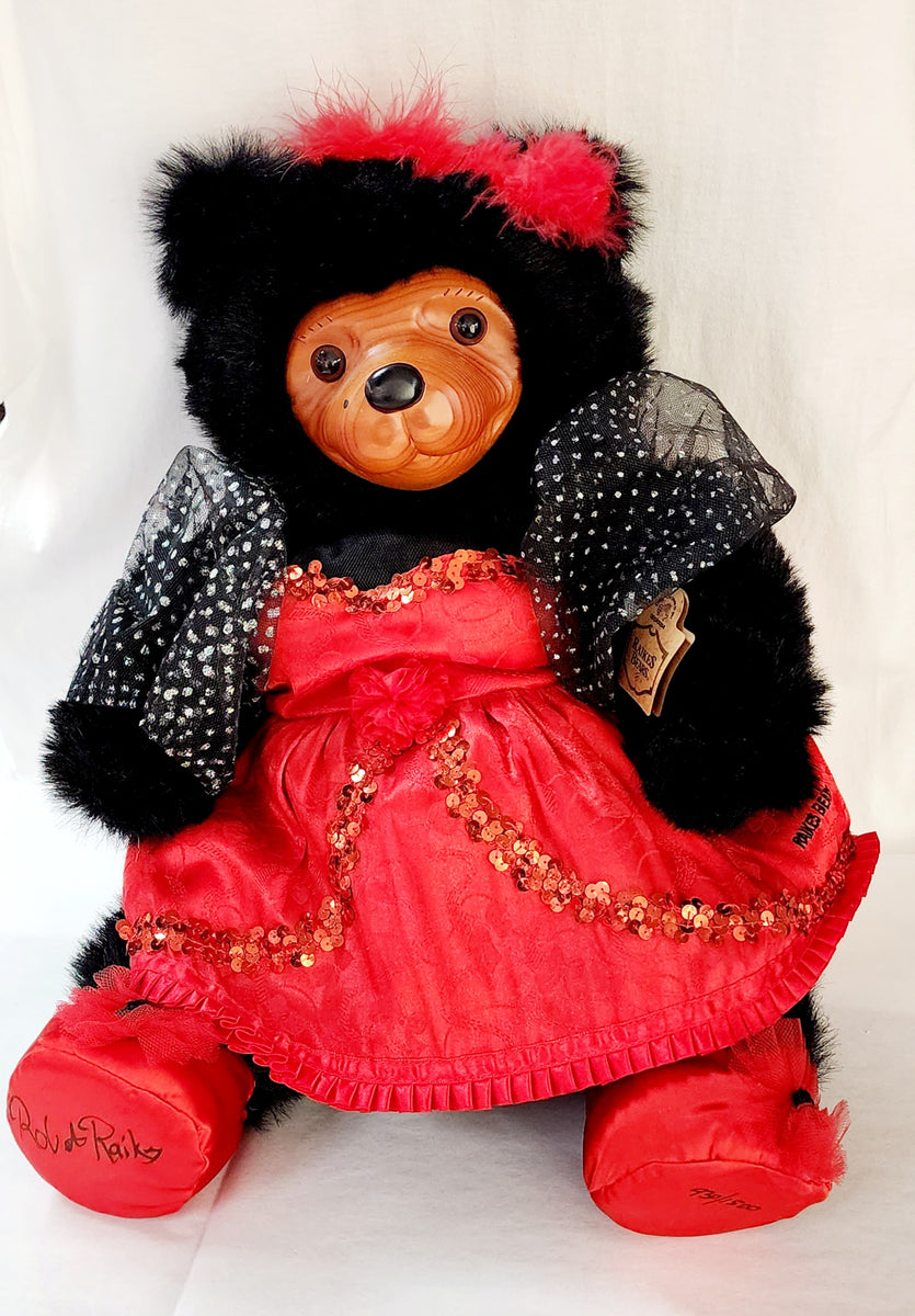 Raikes Bears "Miss Ruby" – RC Gifts